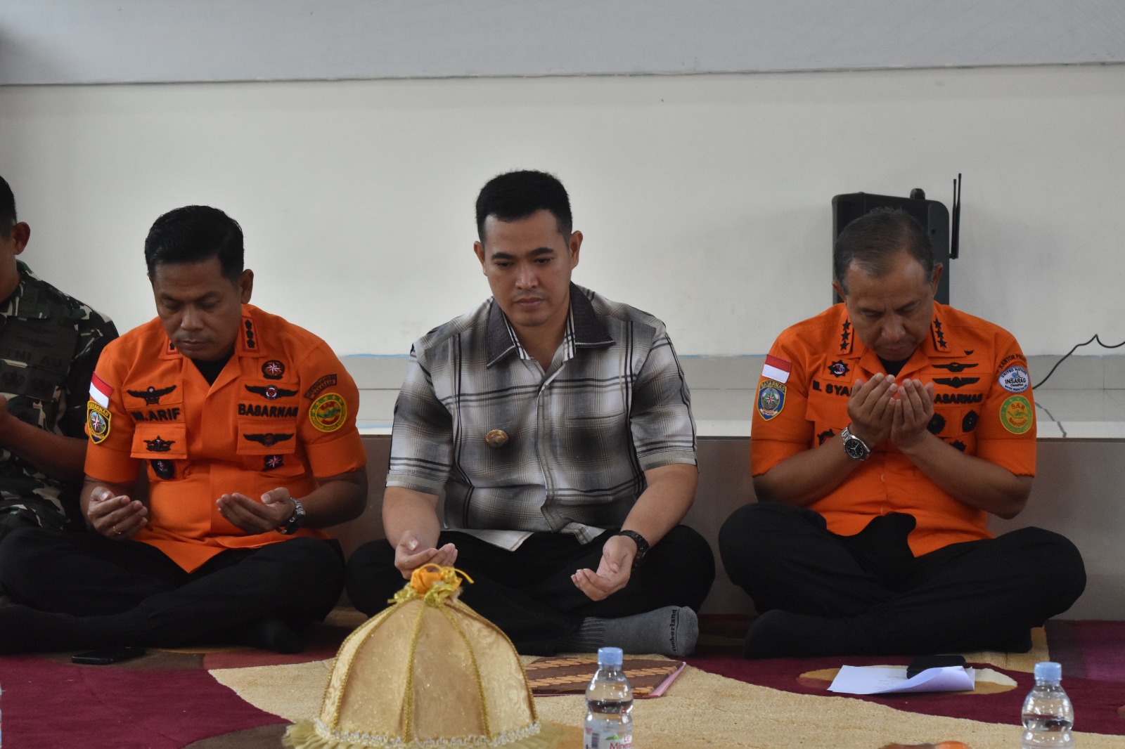 BASARNAS GELAR DOA BERSAMA, OPERASI SAR PESAWAT ATR 42-500 RESMI DITUTUP